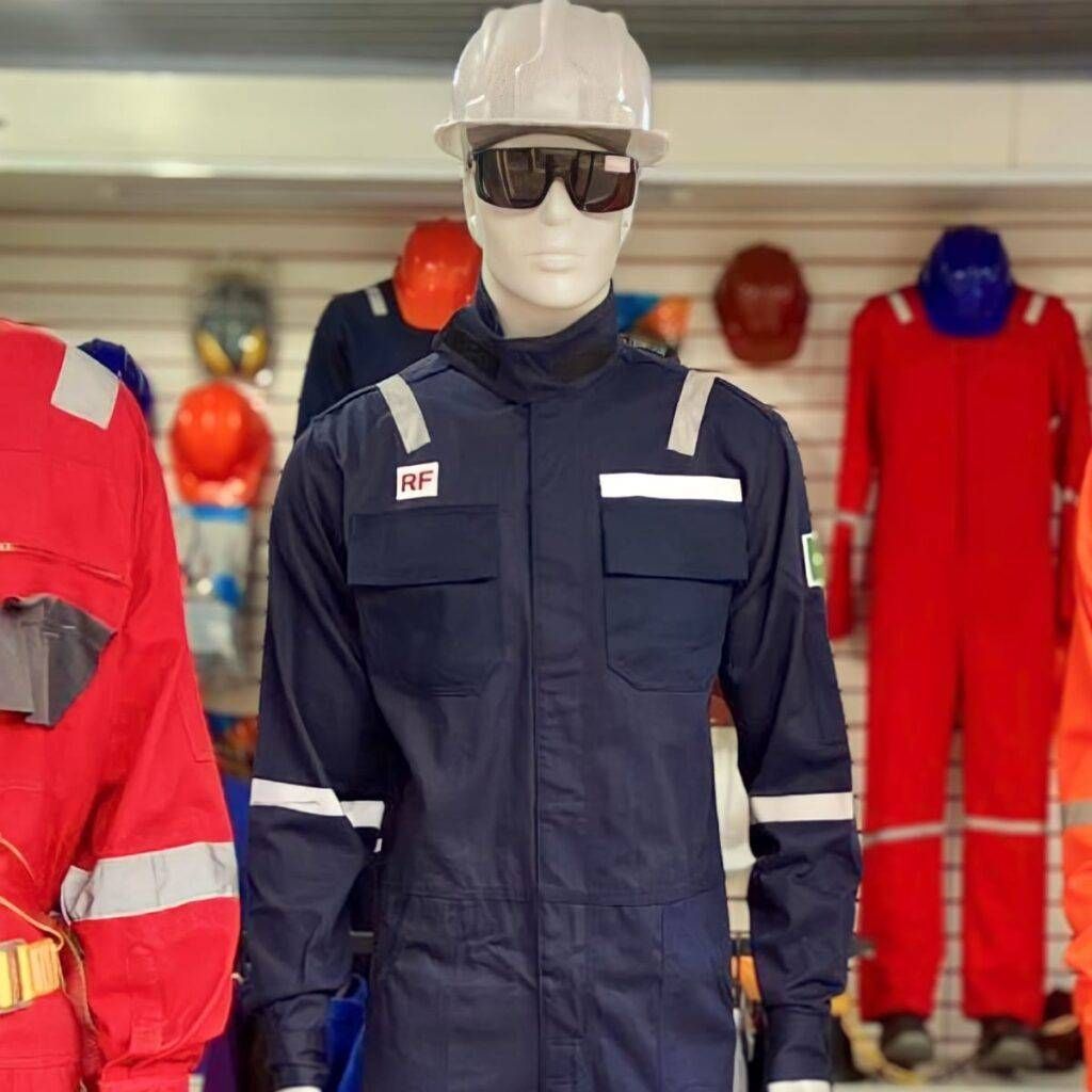 Macacão RF Azul Marinho NR10 Offshore Padrão Petrobrás - Du RIO ...